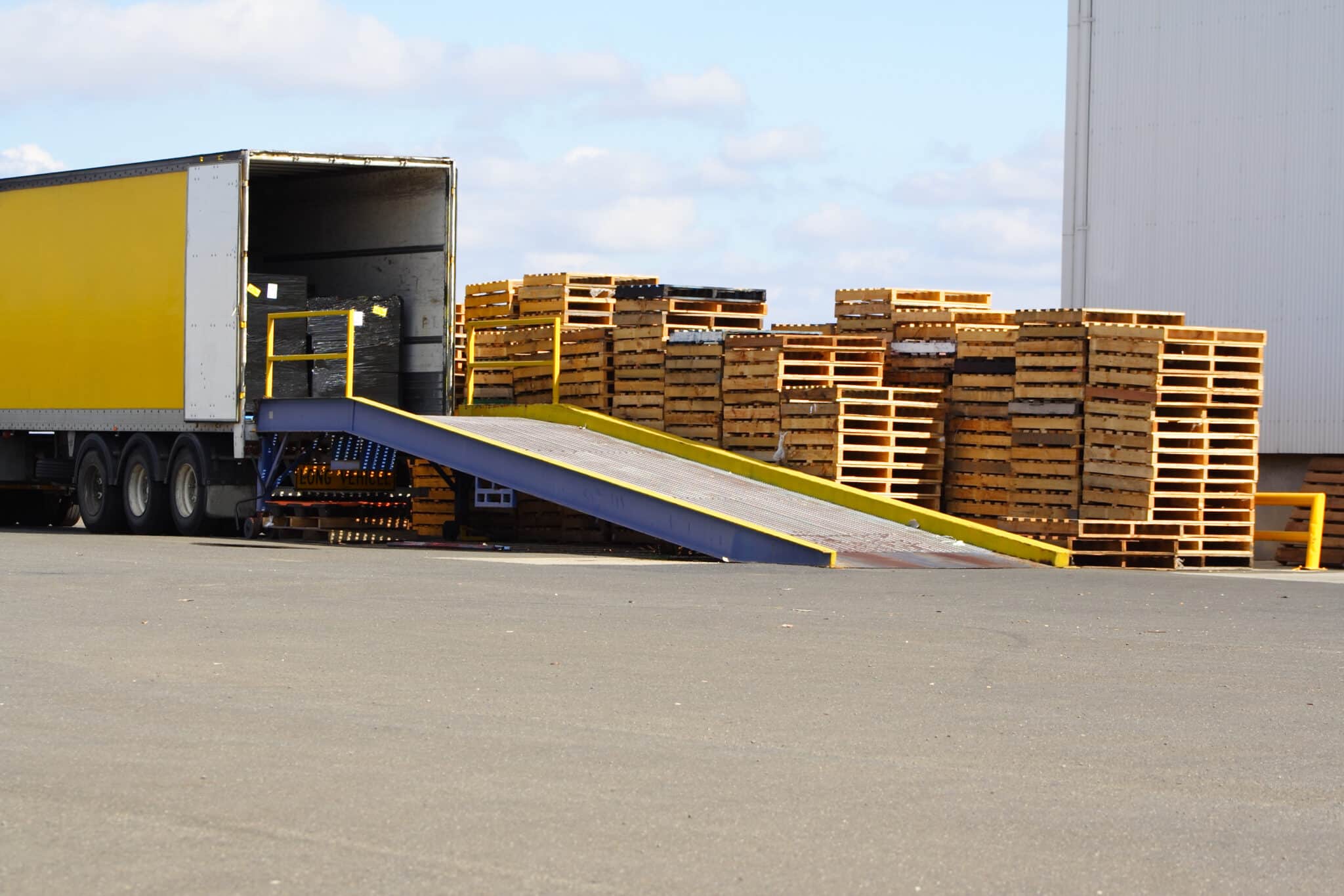 Custom Pallet Recycling | Quality Pallets & Bulk Transportation